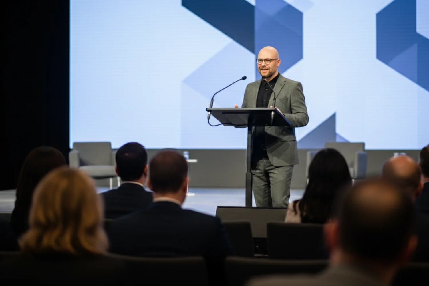James Cavanagh – Keynote Speaker on Resilience & Inclusion